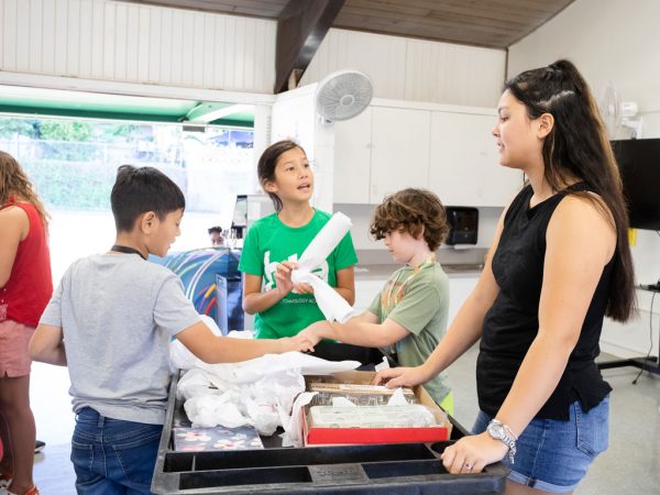 Doing School Differently at HTA Ewa Beach - Hawaii Parent