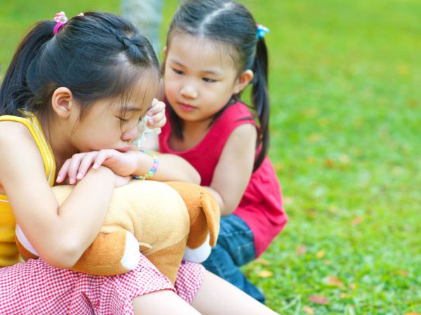 Holding Tight to Transitional Objects - Hawaii Parent